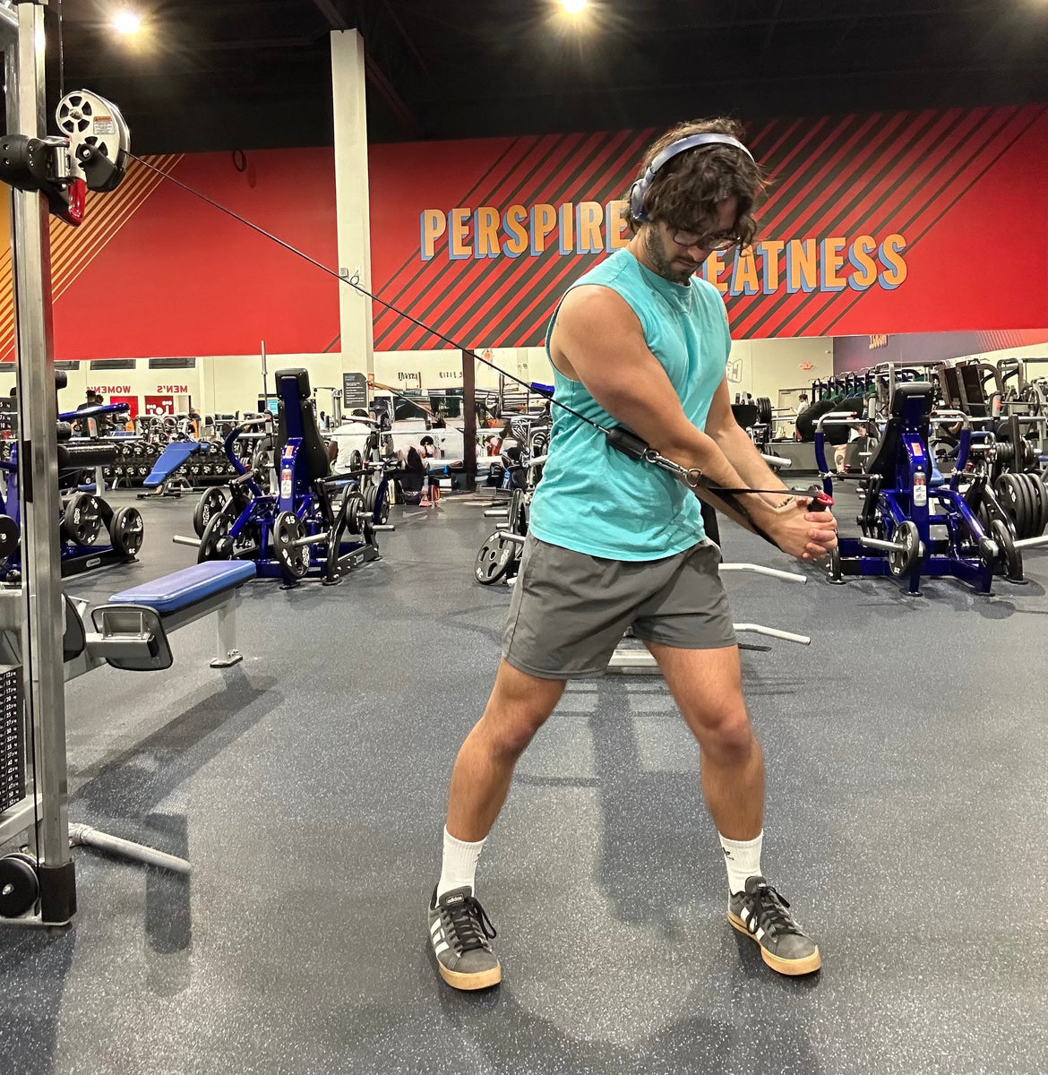 Cable Woodchopper Exercise: How To, Pro Tips, Benefits, & Alternatives